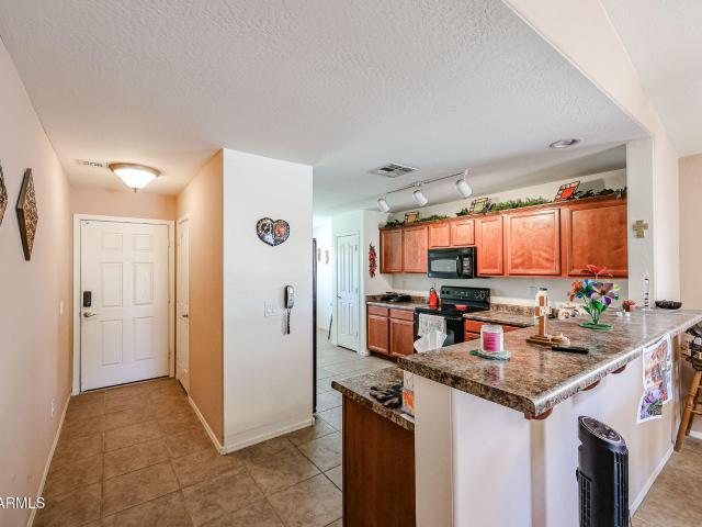 16600 w desert bloom street