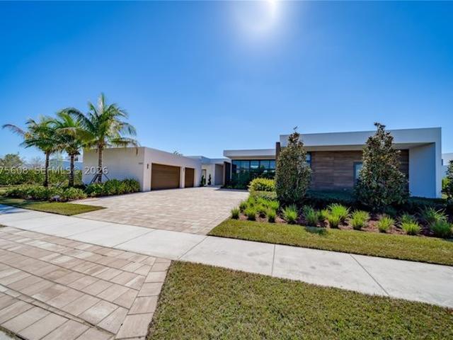 16600 Sunset Way, Weston, FL 33326