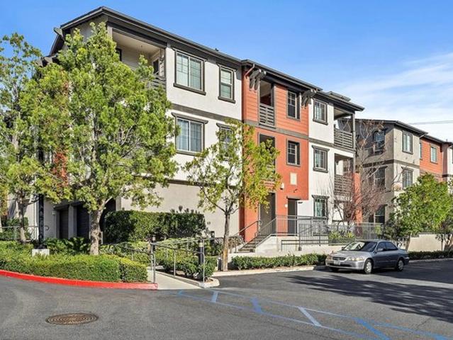 16601 Foothill Blvd, Sylmar, CA 91342