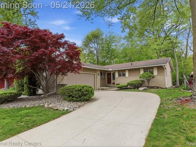 16607 Macarthur, Redford, MI 48240