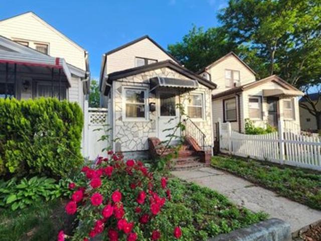 16604 th Ave, Springfield Gardens, NY 11434
