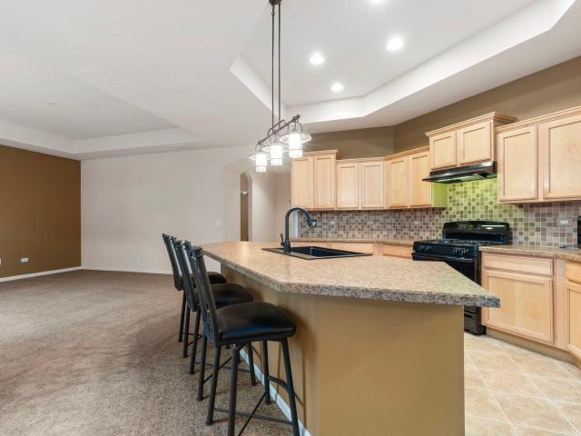 16605 S Fox Run Circle