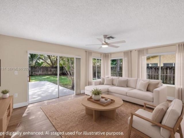 1660 NW 94th Ave, Plantation, FL 33322