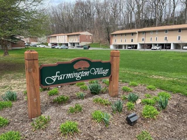 1660 Farmington Ave #10 Farmington, CT 06085