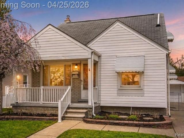 1660 Goddard Rd, Lincoln Park, MI 48146