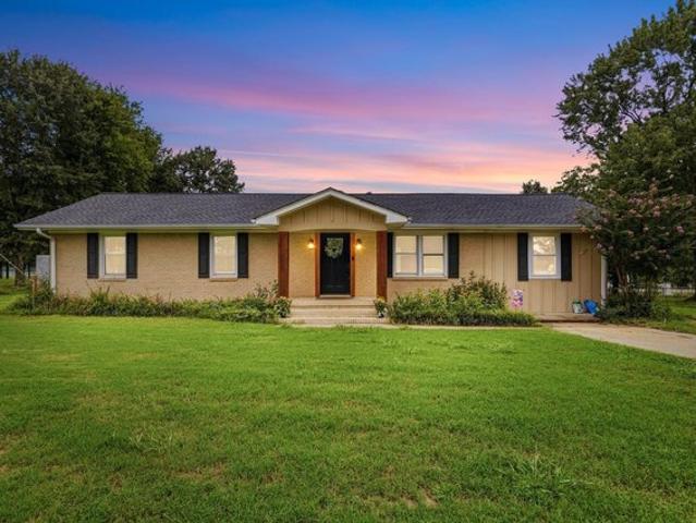 1660 Holly Springs Rd, Inman, SC 29349