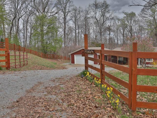 1660 Leatherwood Rd