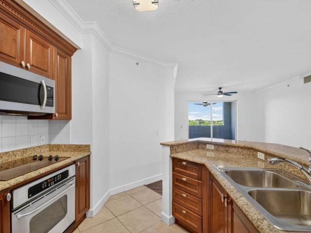 1660 Renaissance Commons Boulevard, 2407, Boynton Beach, FL