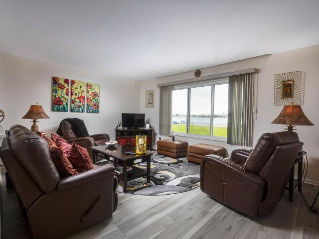 1660 River Road # 44