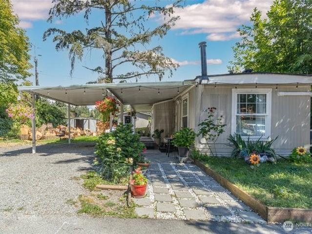 1660 S 333rd St, Federal Way, WA 98003