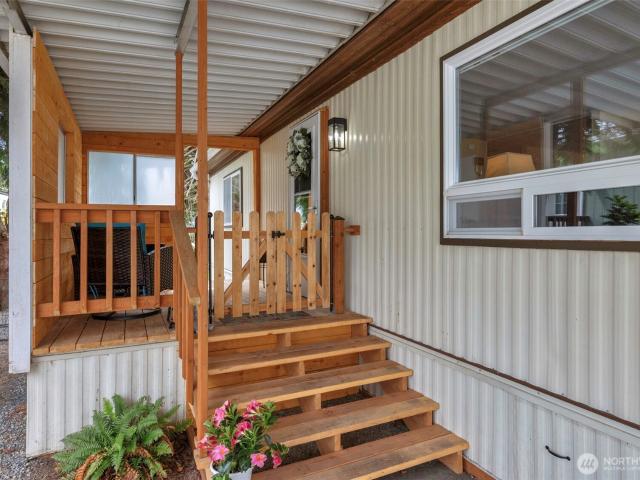 1660 th Avenue NE # 73