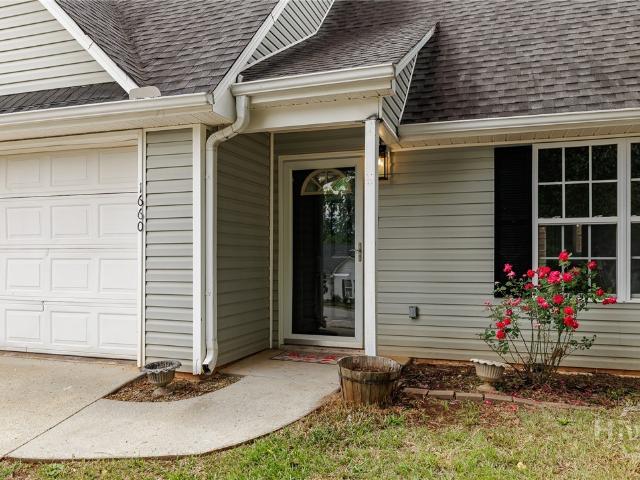 1660 Towne Square Dr, Athens, GA 30607 | MLS #CL354854 | Compass