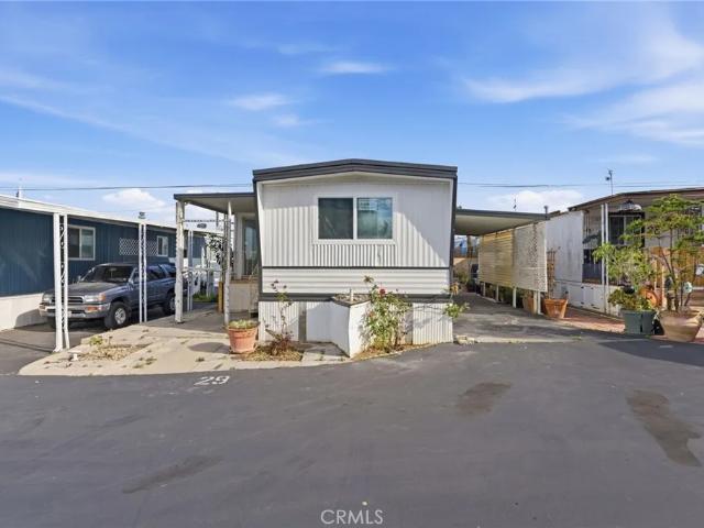 1660 Whittier Ave, Unit 29, Costa Mesa, CA 92627 | MLS #PW26059