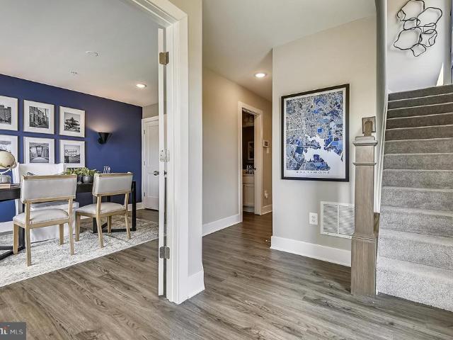16613 Breezeway Alley