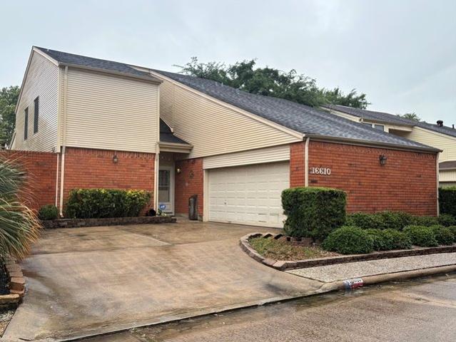 16610 Bentshire Way, Houston, TX 77058