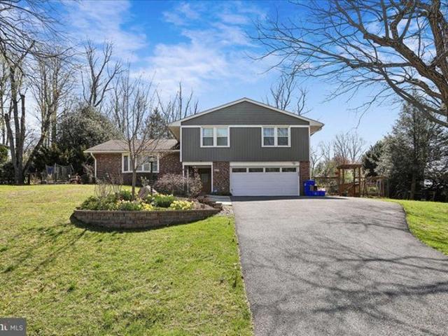16617 Killdeer Dr, Rockville, MD 20855