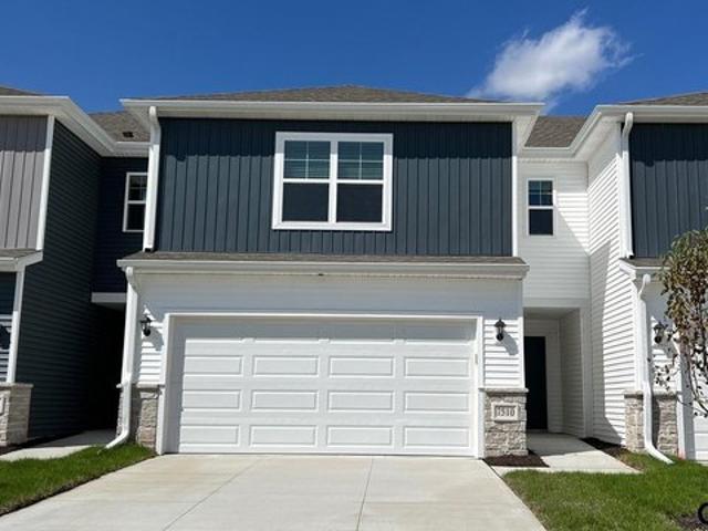 16614 Bondesson St, Bennington, NE 68007