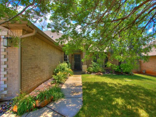 16616 Hardwood Place