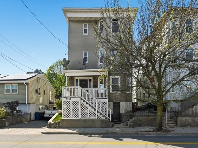 1661 N Shore Rd, Revere, MA 02151