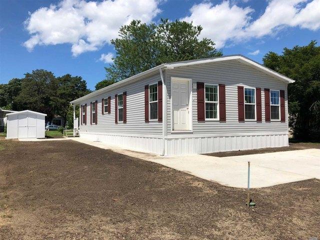 1661 Old Country Rd Unit 348, Riverhead, NY 11901