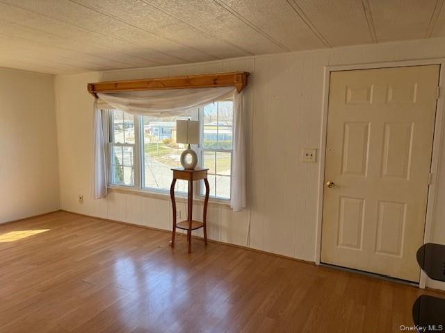 1661 Old Country Rd, Unit 415, Riverhead, NY 11901 | MLS #994031