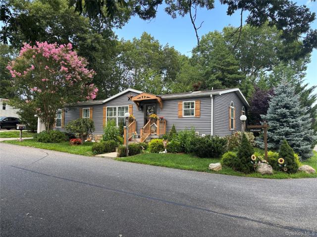 1661 Old Country Road 258