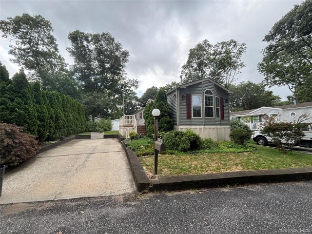 1661 Old Country Road 84