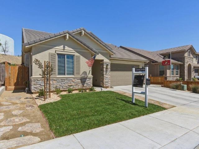 1661 Castlerock Drive