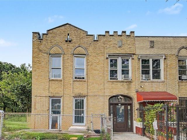 1661 E 172nd St, Bronx, NY 10472