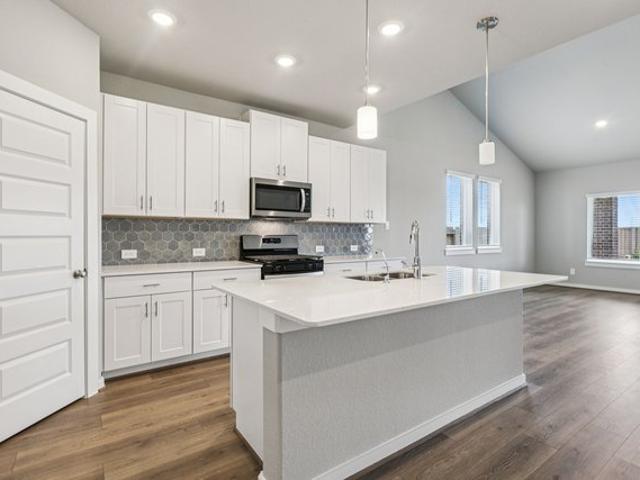 1661 Hopson Ranch Dr, Conroe, TX 77301