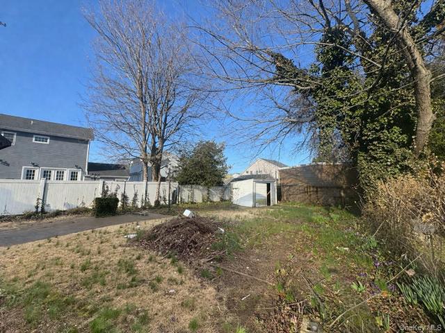 1661 Prospect Avenue