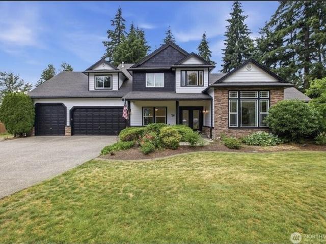 1661 st E, Lake Tapps, WA 98391