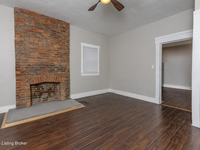 1661 Story Ave