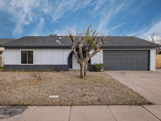 1661 S Alamo Cir, Mesa, AZ 85204