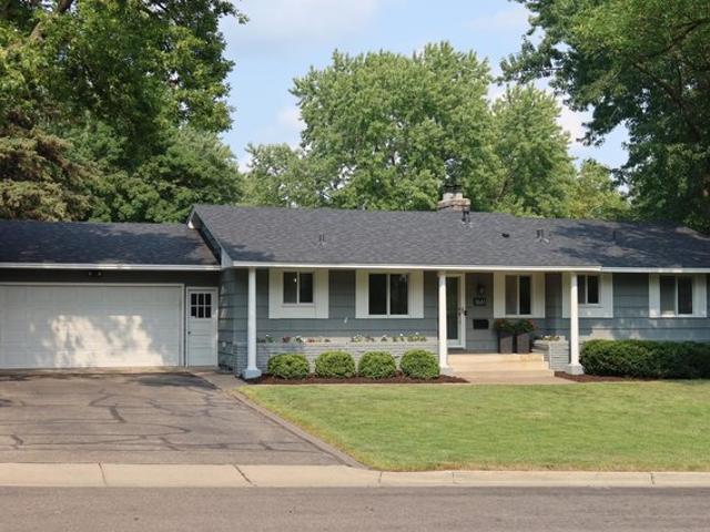 1661 Virginia Ave S, Saint Louis Park, MN 55426