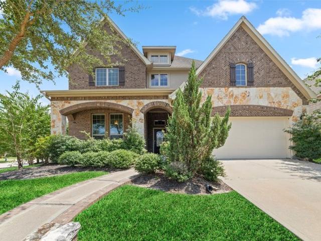 16622 Emmaus Ln, Cypress, TX 77433