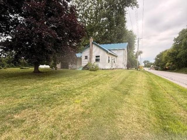 1662 E US 6 Rd, Albion, IN 46701