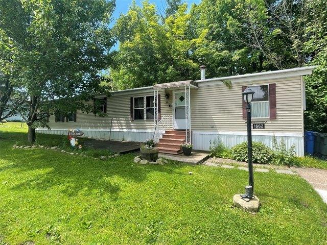 1662 Glenhaven Ln, Erie, PA 16509