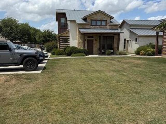1662 Gruene Vineyard Xing