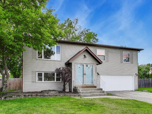 1662 Ivy Court