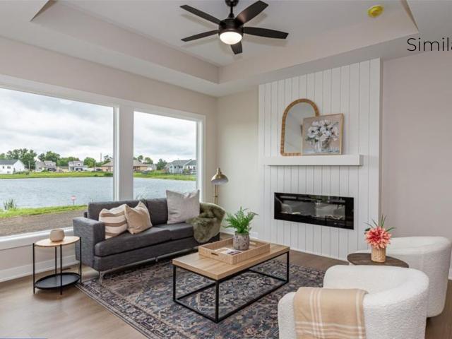 1662 SW Maplewood Drive