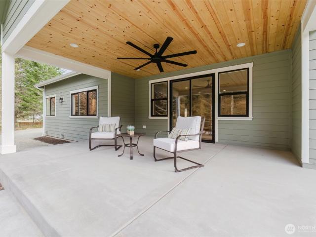 1662 SW Cozy Ln, Port Orchard, WA 98367 | MLS #2470 | Compass