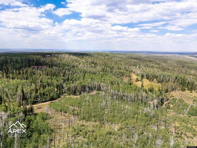 1662 Tokewanna Dr, Robertson, WY 82944