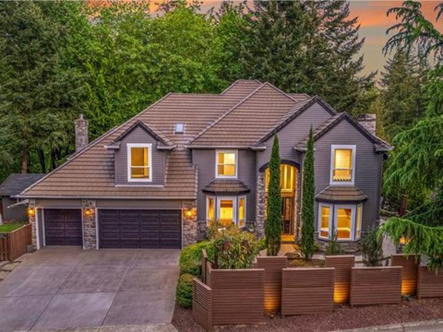 16633 Woodsman Ct, Lake Oswego, OR 97034