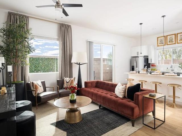 16630 W Pat Tillman Blvd, Surprise, AZ 85387