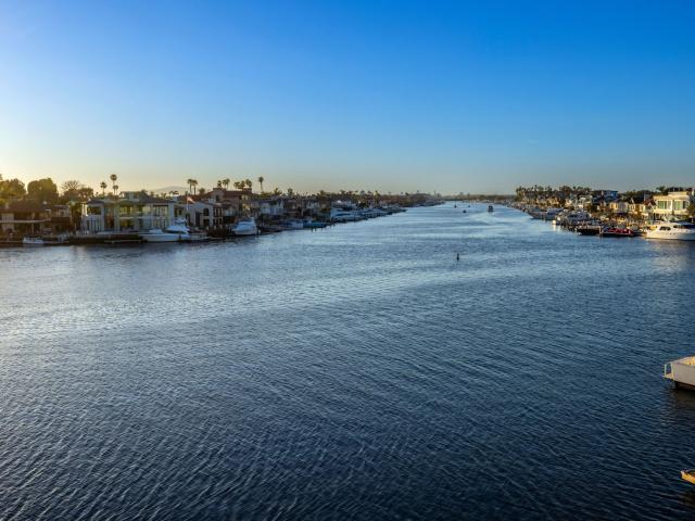 16631 Carousel Lane, Huntington Beach, US, CA