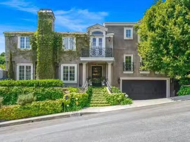 16632 Bienveneda Pl, Pacific Palisades, CA 90272