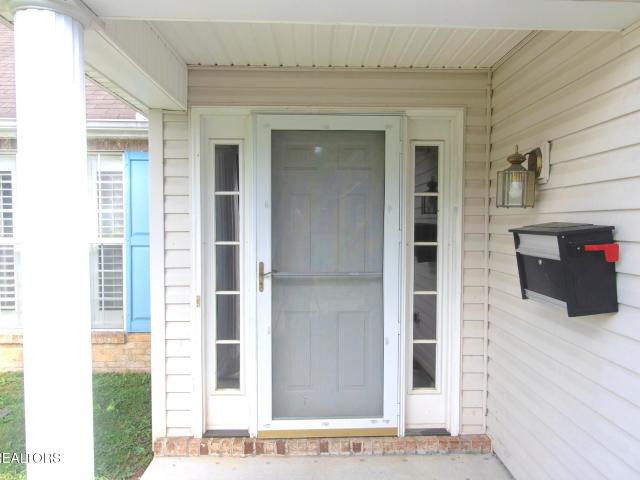1663 Maremont Rd