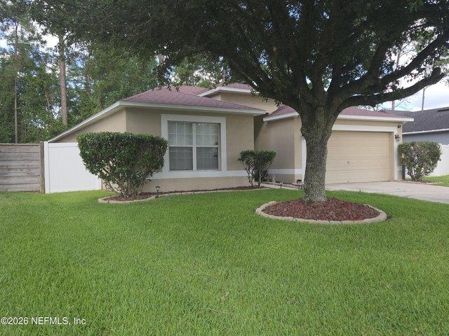 1663 Jayhawk Ln E, Jacksonville, FL 32221