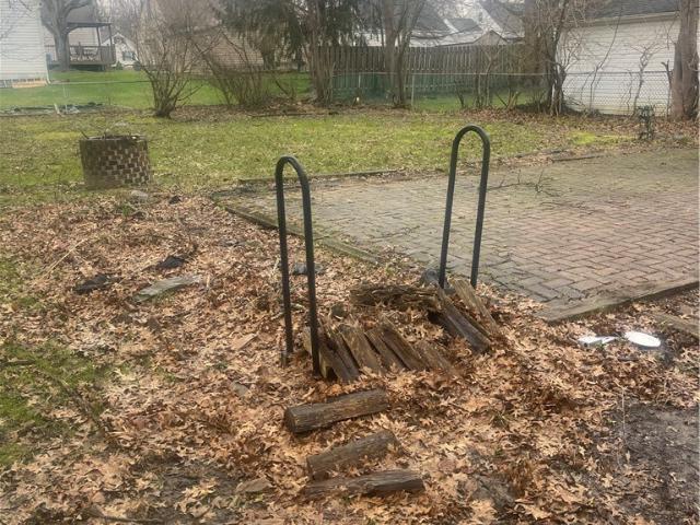 1663 Lyndhurst